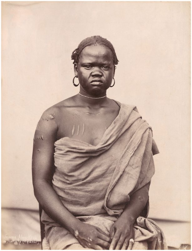 Inscribed: "Femme Abou-Kaya de Makraka (Equateur)" - Walther Collection